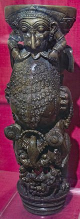Brass Throne legs (20th century) [New Delhi Museum—Decorative Arts]