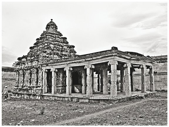 Figure 21: General view of Kailasanatha [Iconography based on Shaivite ...