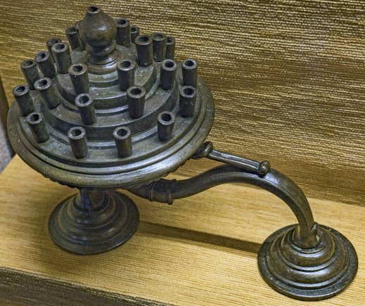 Incense burner [Galle National Museum]