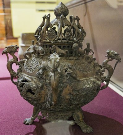 Incensory (Dhupdani) [Buddhist Art Gallery: Kathmandu valley]