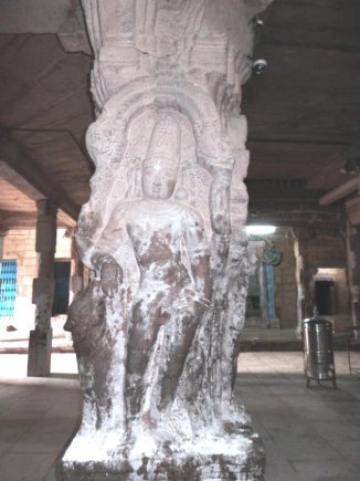 Figure 27. Sivan standing with Nandi [Sculptures in temples in Kumbakonam]