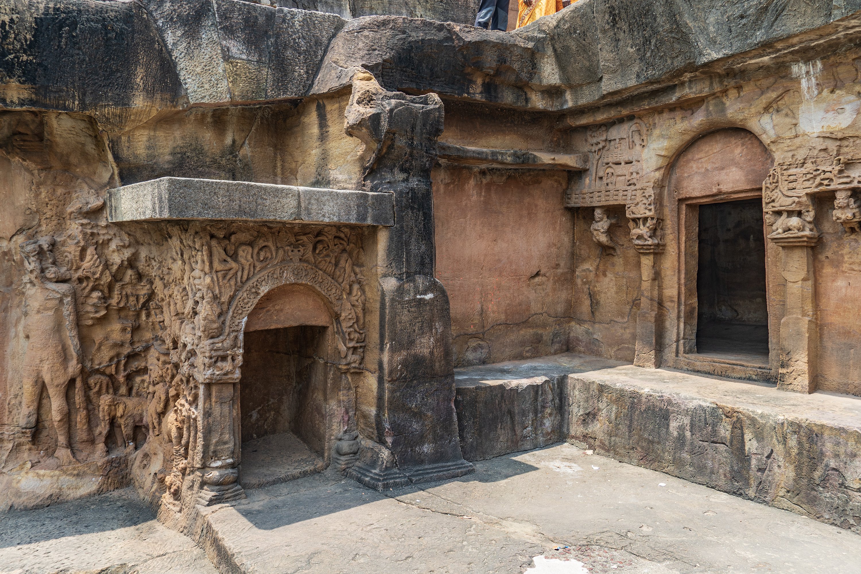Rani Gumpha (Cave number 1) [Udayagiri and Khandagiri Caves (1st ...
