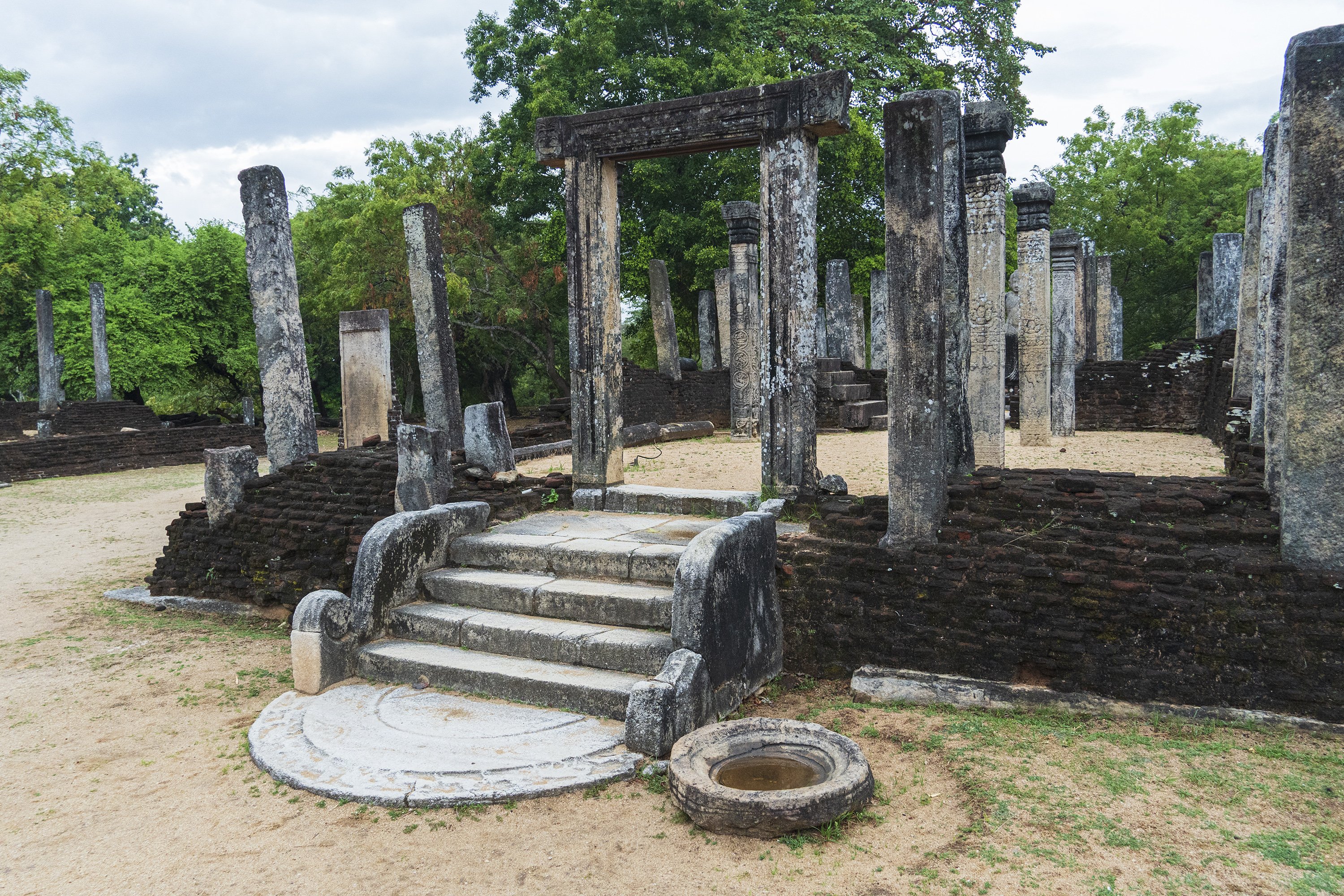 Atadage (detail) [Polonnaruwa (ancient city)]