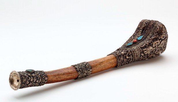 Figure 4.4.9: Ornate rkang gling at the British Museum [Tibetan ritual ...