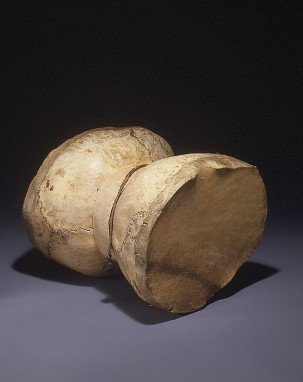 Figure 4.5.1: Thod rnga, currently at the Metropolitan [Tibetan ritual ...
