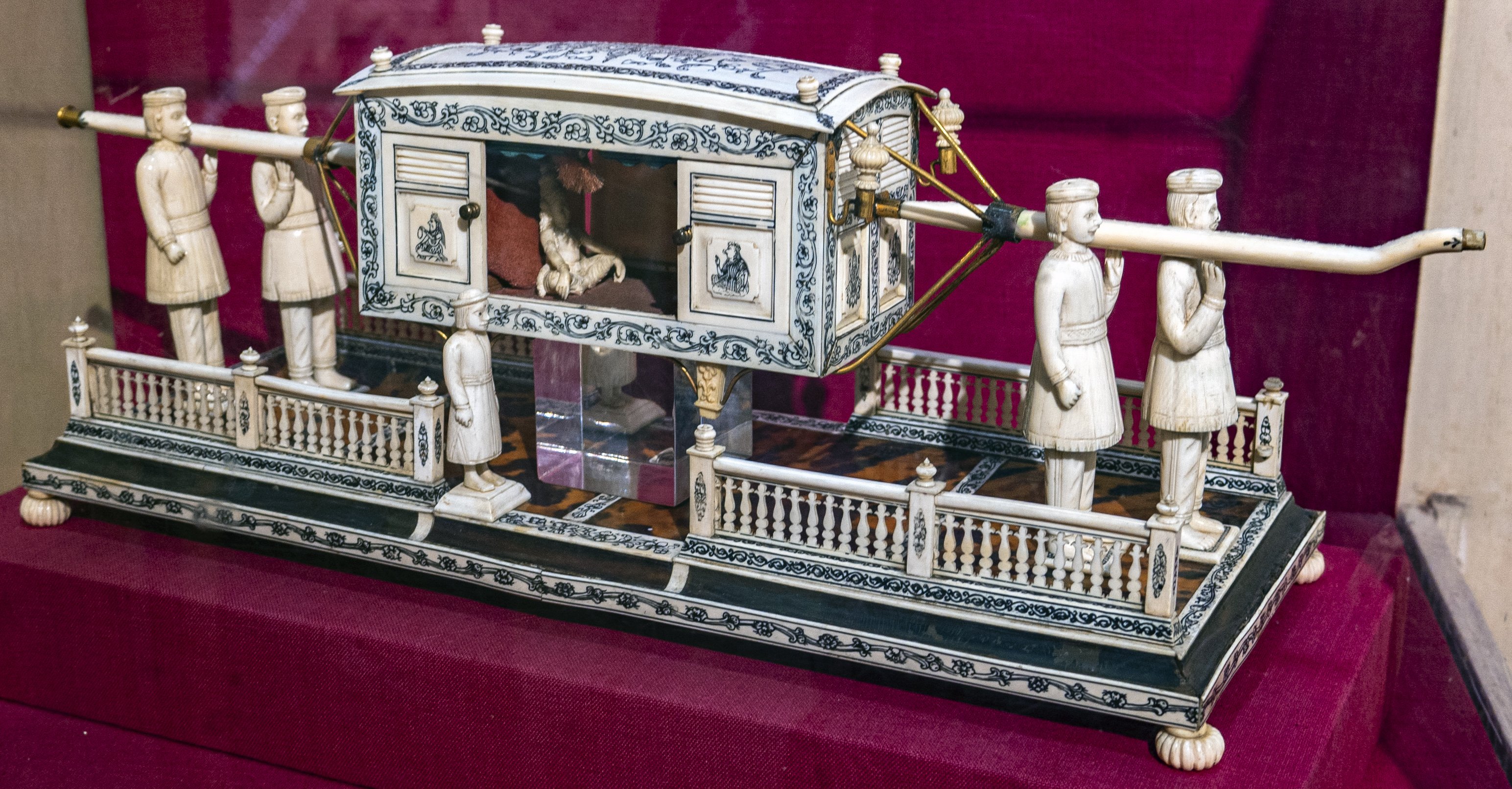 Palanquin: Significance and symbolism