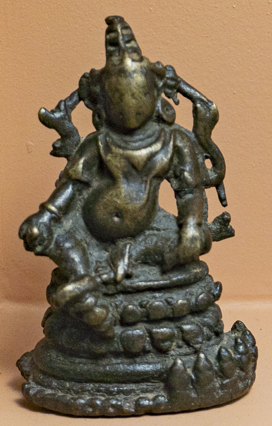 Jambhala/Kubera (12th century) [Patan Museum (Nepal)]