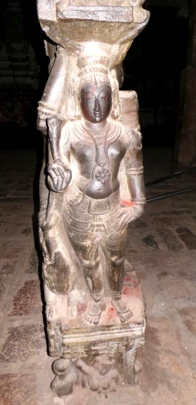 Su mano izquierda en el cristianismo