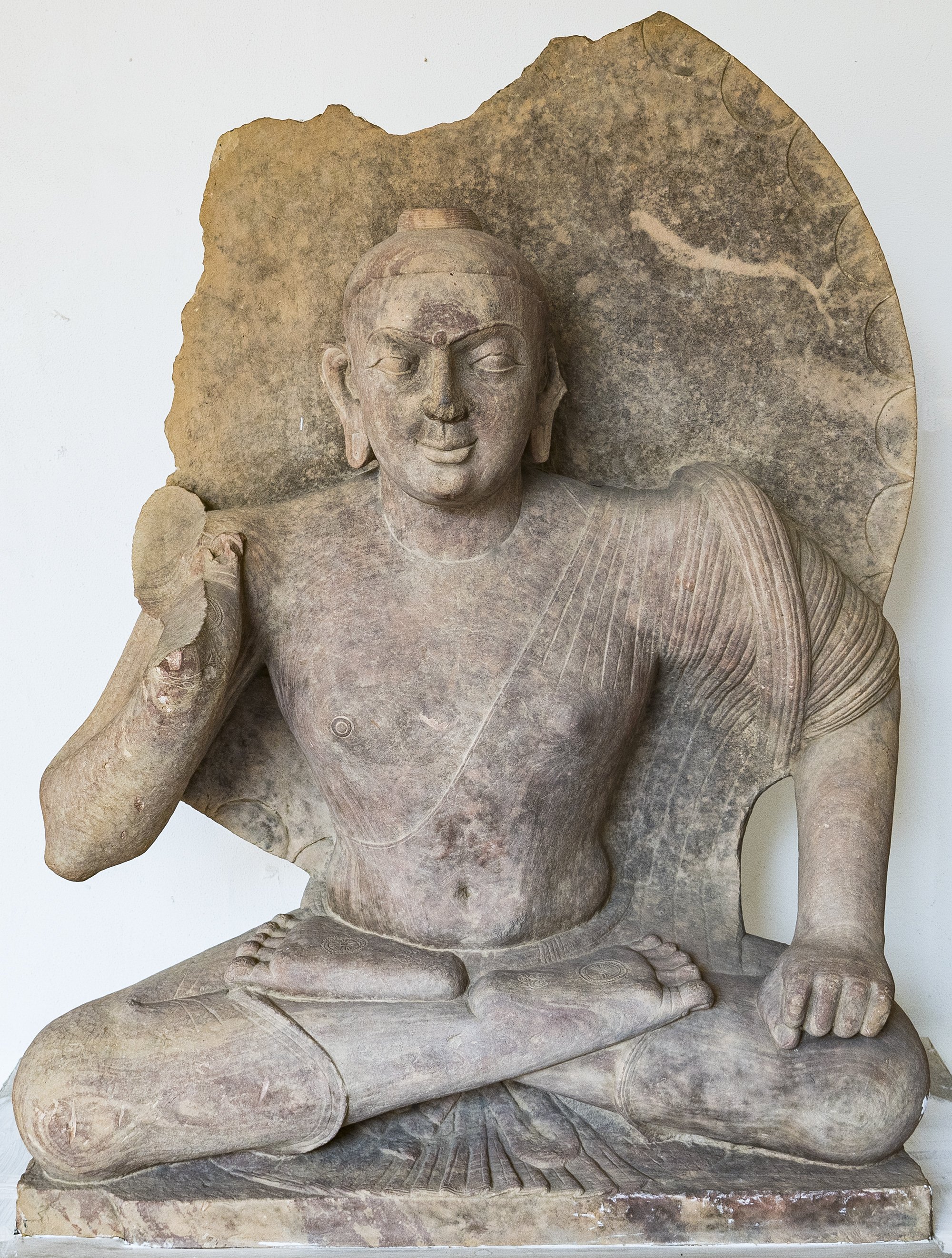 Sculpture of Buddha with halo (2nd century) [New Delhi Museum—Various ...