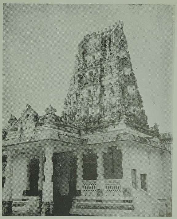 Temple of Sri Kaccapesvarar (Kaccapa-isvara) [Shaivite legends of ...