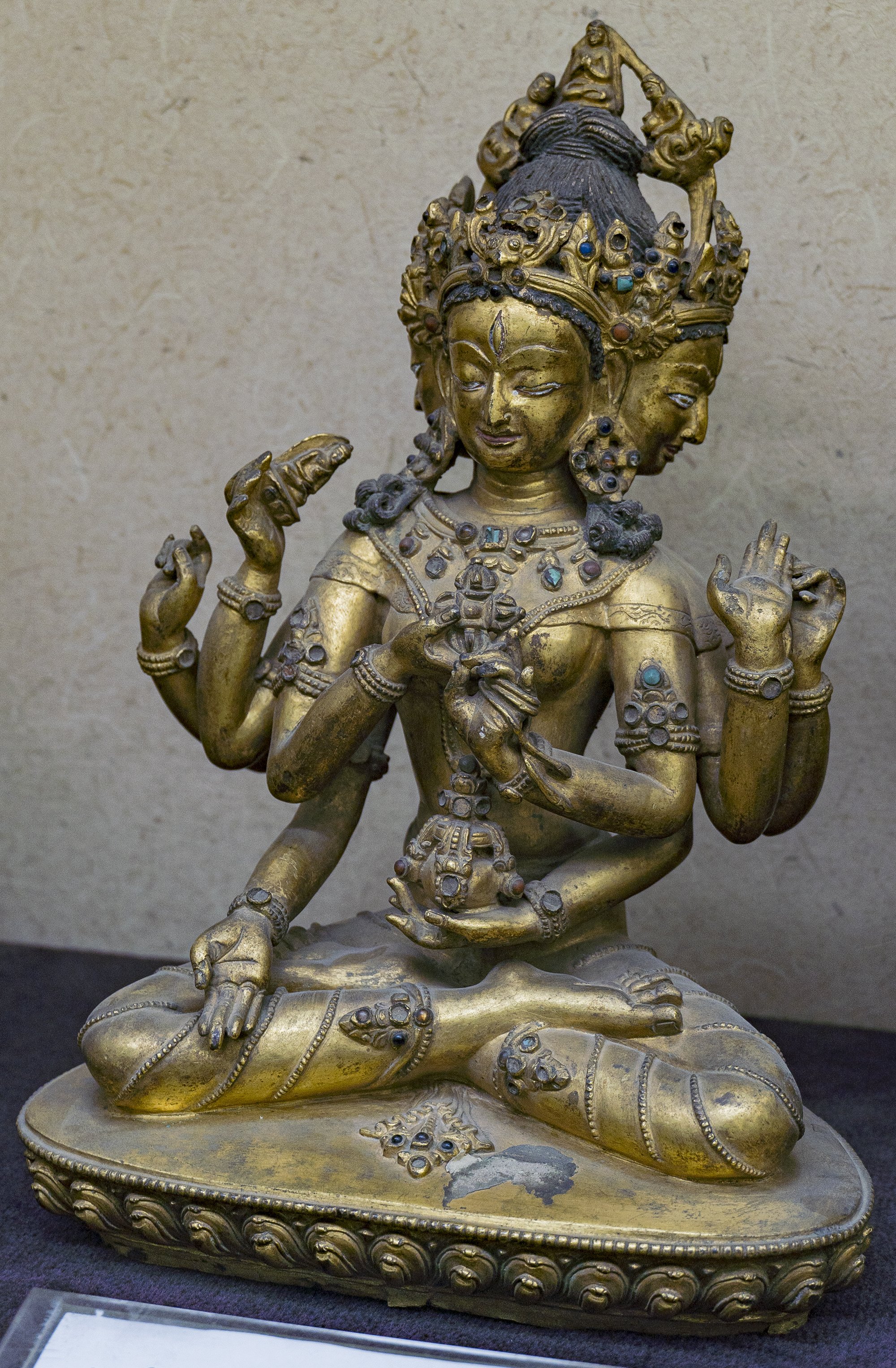 Ushnisha: Significance and symbolism