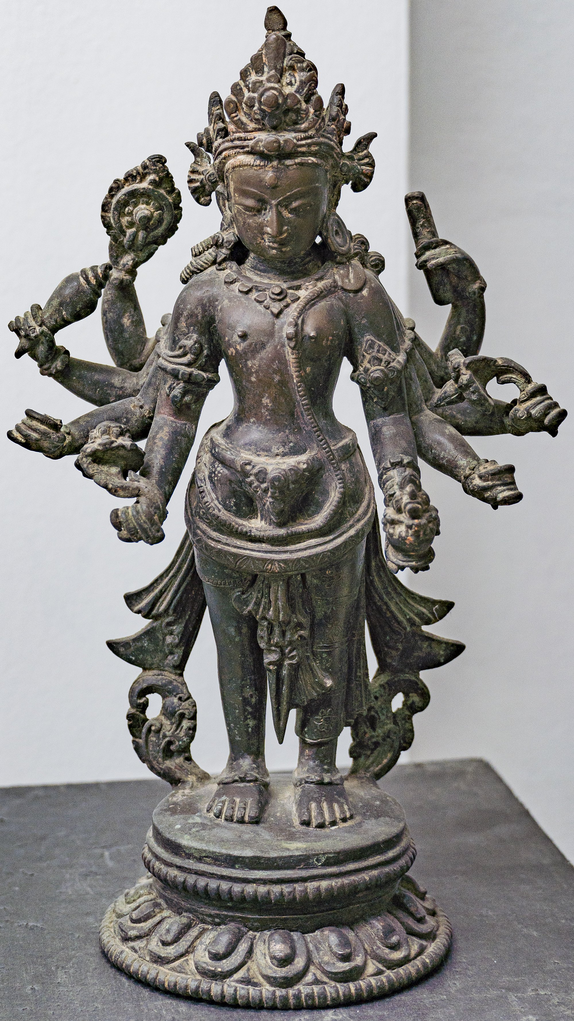 Vasudeva Kamalaja [Hindu Bronze Sculptures (NMN)]