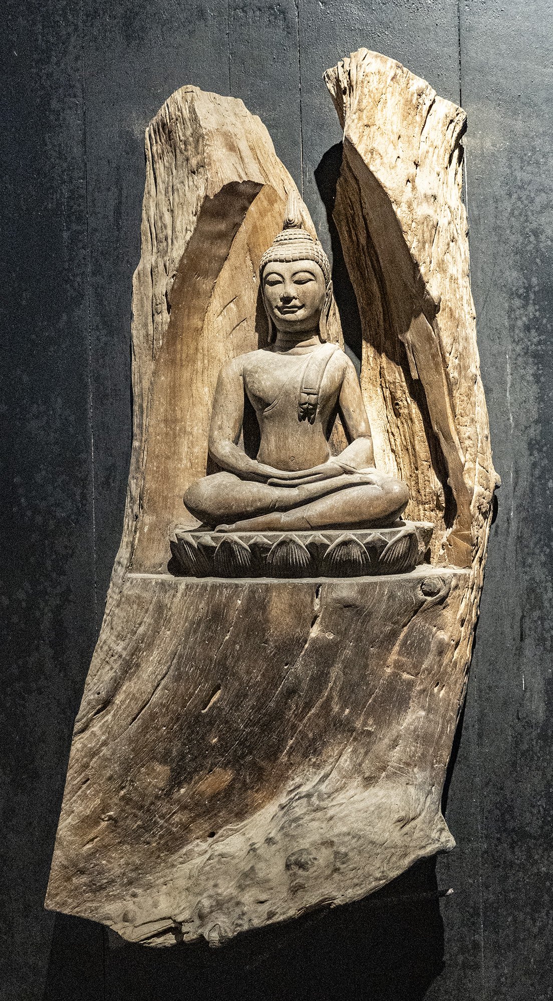 Wooden Buddha image [Maritime Museum (Galle)]